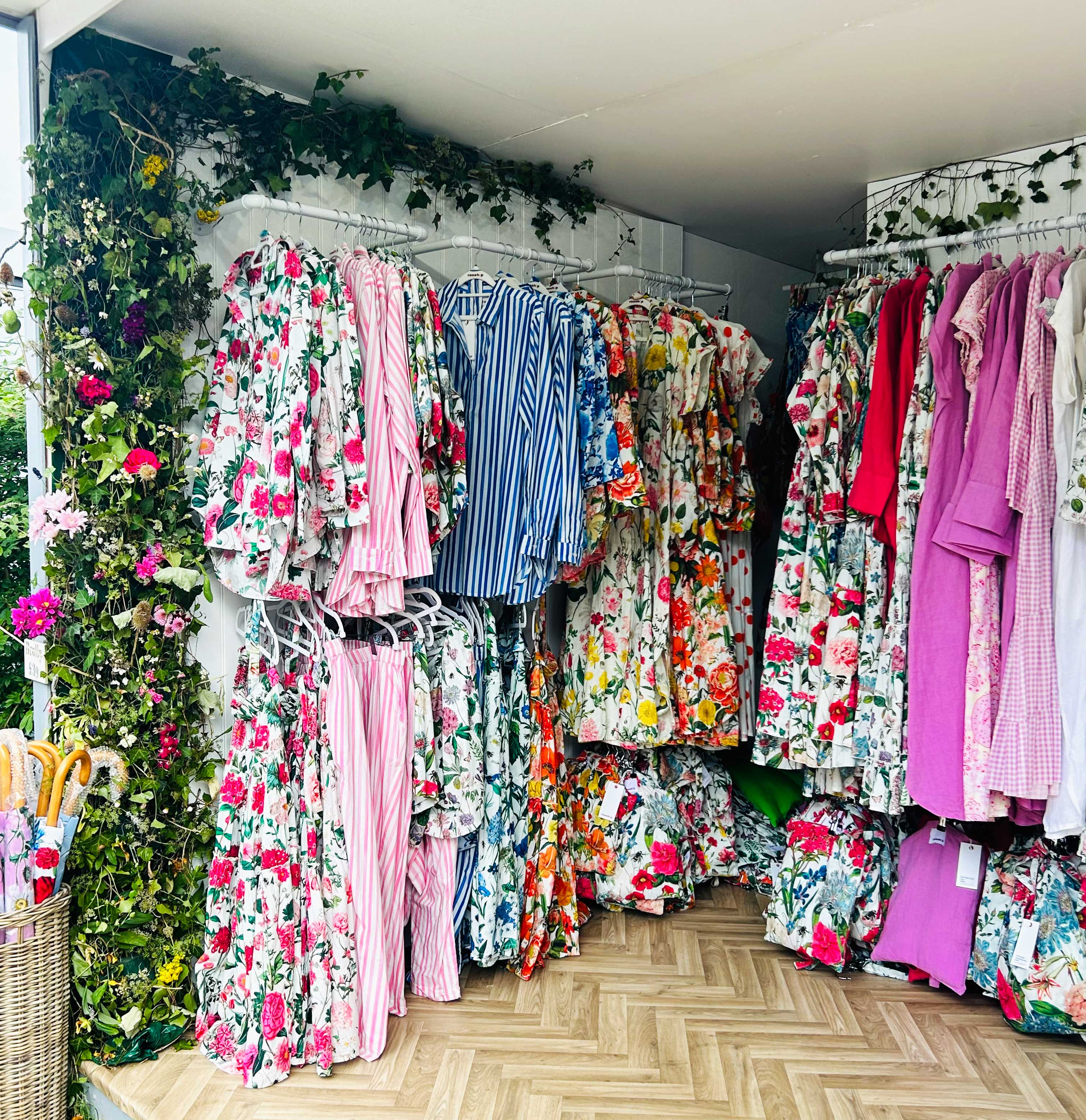 Flower Show Season – Rosehip Design